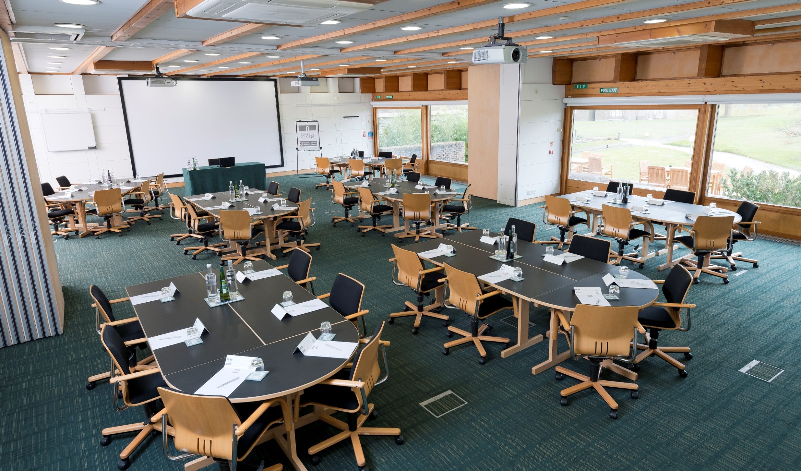Cabaret Style Meeting Room Study Centre Suite 1 Cabaret Style Meeting Room Study Centre Suite 1