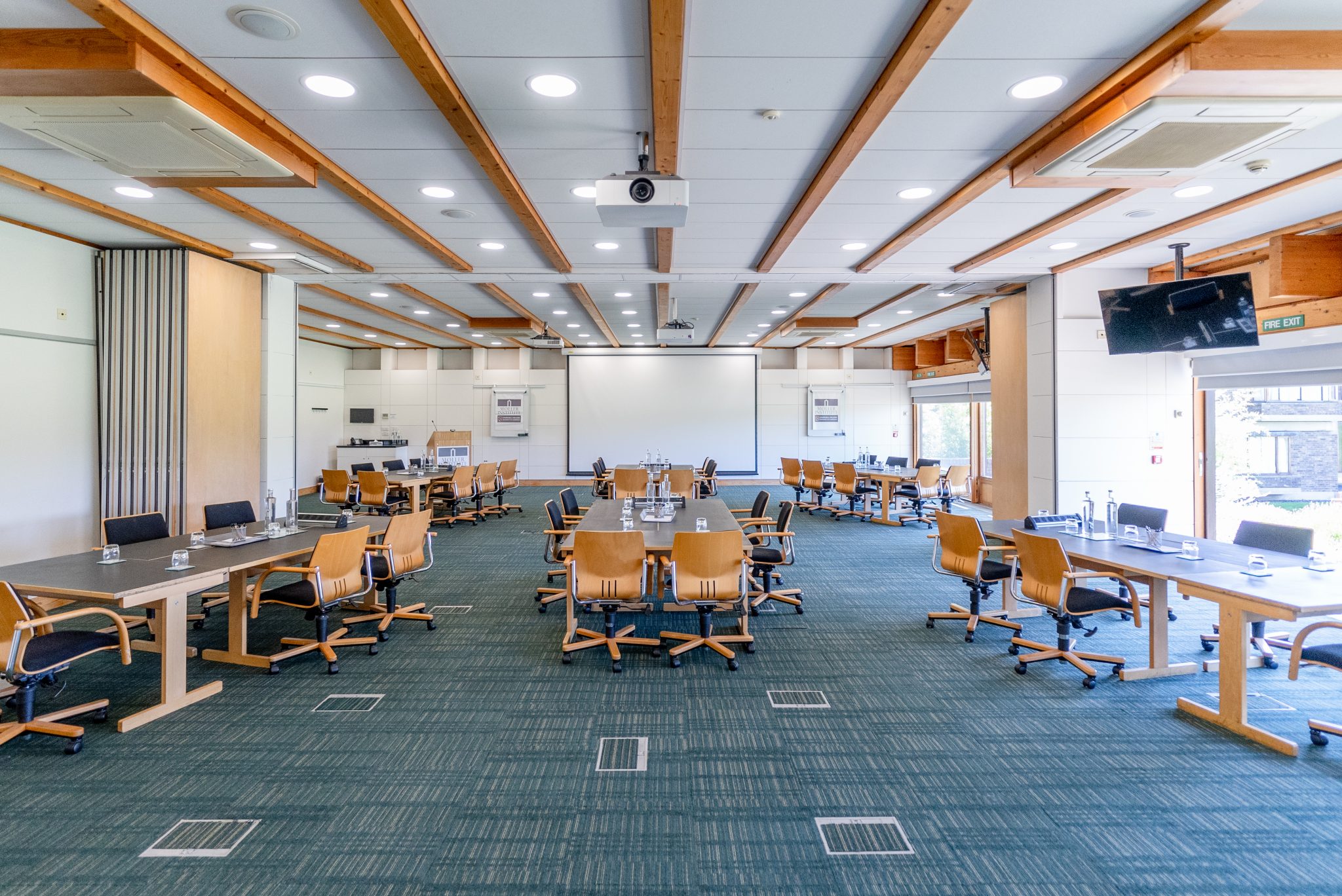Cabaret Style Meeting Room | Study Centre Suite 1